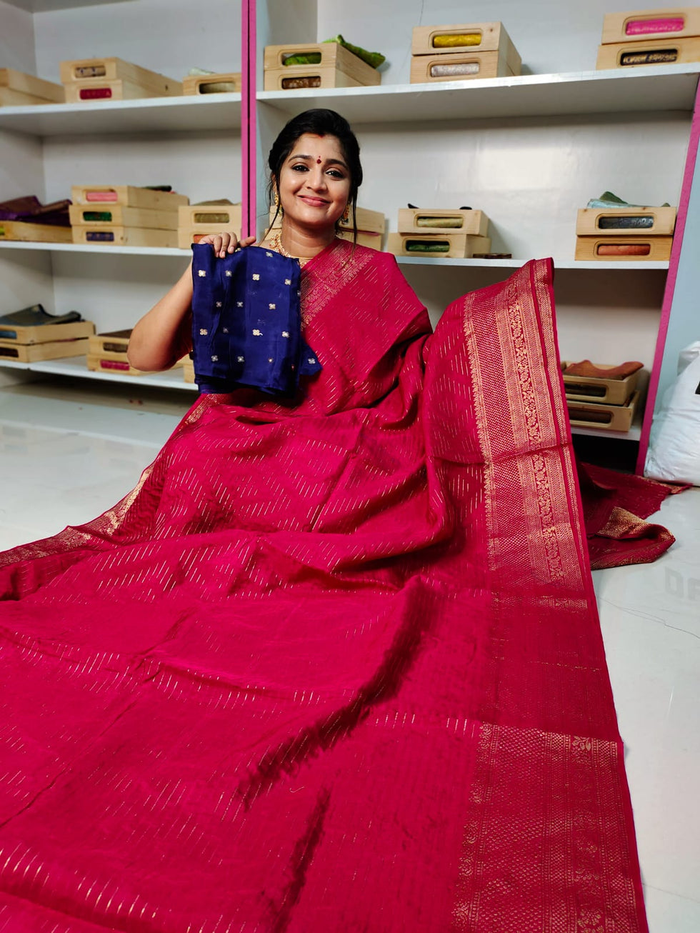 DS1250 – Arya Collections